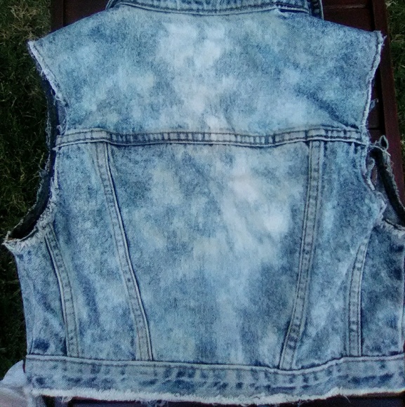Guess | Jackets & Coats | Guess Bleached Acid Wash Crop Denim Vest ...